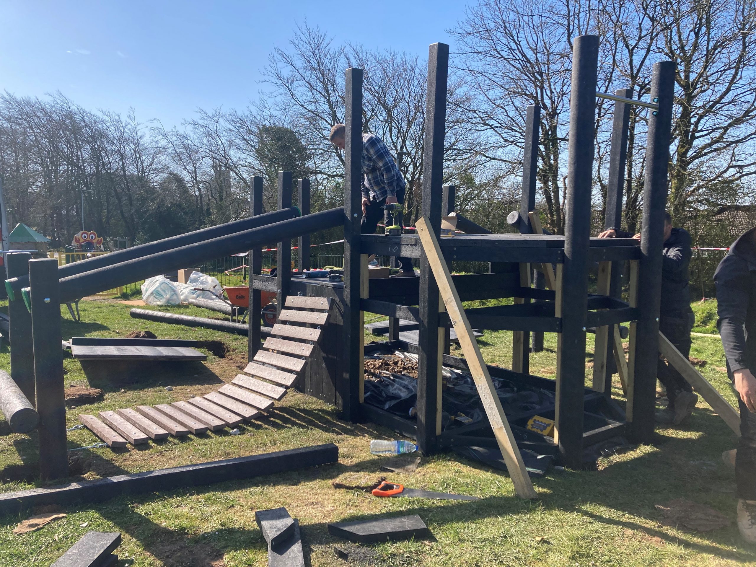 New Play Park Equipment at Stanhope Park - Holsworthy Town Council
