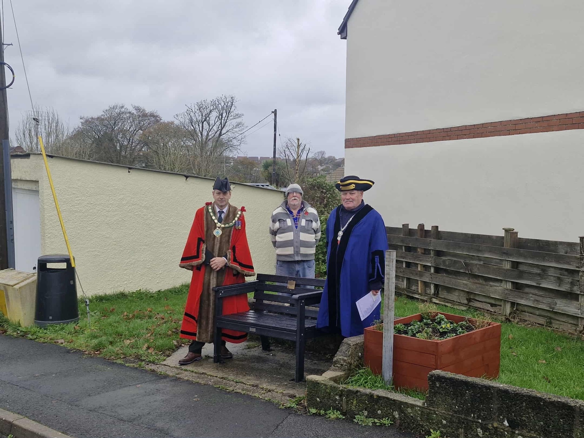 New Memorial Bench at Glebelands - Holsworthy Town Council